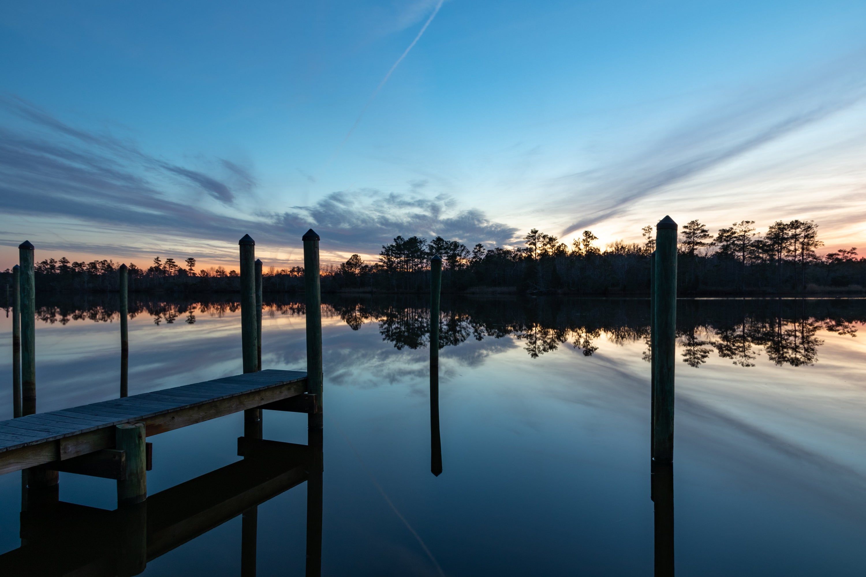 Dock Piling Maintenance Tips | Haven Dock & Marine - Haven Dock & Marine